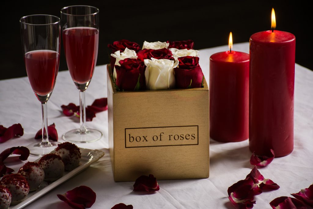 Box of Roses; show your love - FLAIR MAGAZINE